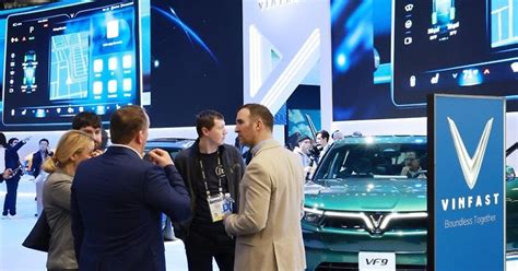 베트남 빈패스트 전기차 공개