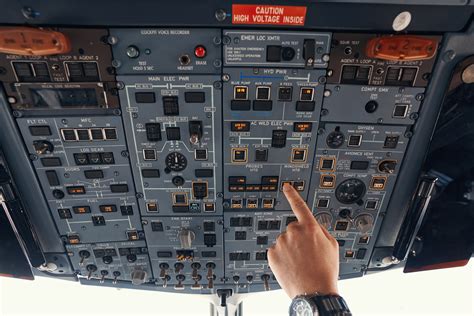 a comprehensive guide how to read an altimeter