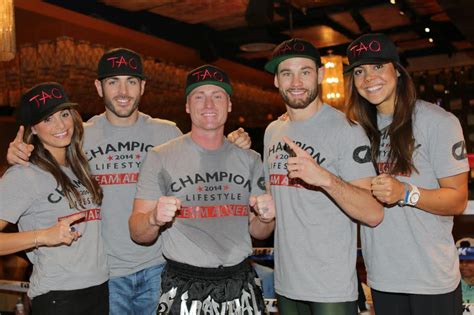 Chris Algieri Quotes Continues To Be Confident Against Manny Pacquiao Proboxing