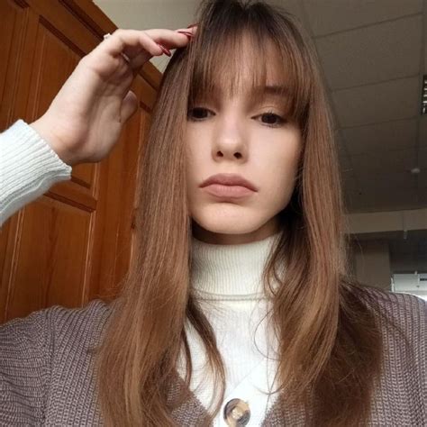 Репетитор английского языка купить в Саратове цена 500 руб дата размещения 03 04 2025