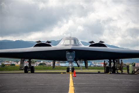 B 2 Spirit Air Force Global Strike Command Afstrat Air Fact Sheets