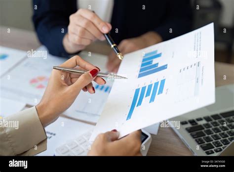 Data Insights And Collaboration Professional Analysis Through Engaging