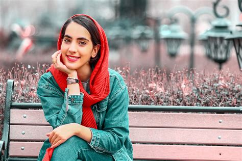 رفتی تفریح اینجوری عکس بگیر انواع ژست عکاسی در فضای باز