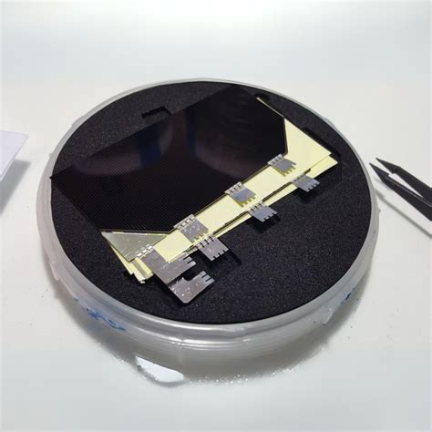 solar cell 80x40 cubesat market