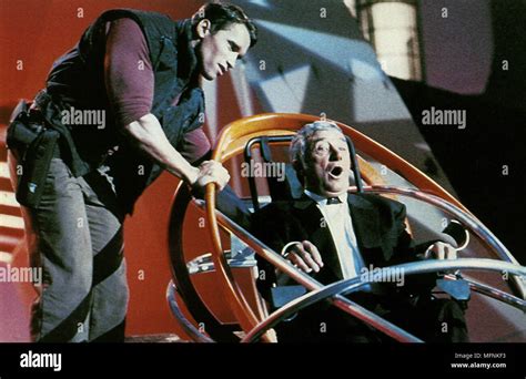 The Running Man Usa Director Paul Michael Glaser Arnold