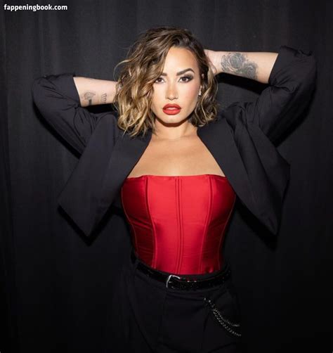 Demi Lovato Nude The Fappening Photo 8024751 Fappeningbook