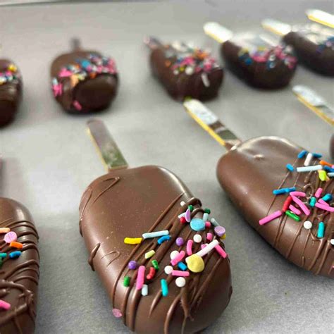 Cakesicles One Dozen Serendipity Pops