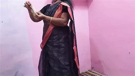 Tante Saß Und Aß Bis Ihre Schenkel Sichtbar Waren Ich Wurde Emotional Als Ich Sie Gesehen