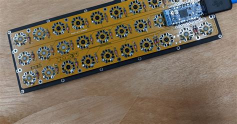 40 Keyboards Pb Gherkin Pca10059 Kmk