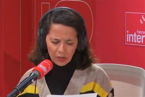 Salope Sophia Aram Dévoile Le Harcèlement Quelle Subit Depuis Son