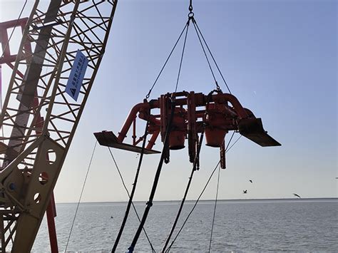 Submarine Pipeline Post Trenching Company Offshore Pipe Laying Service