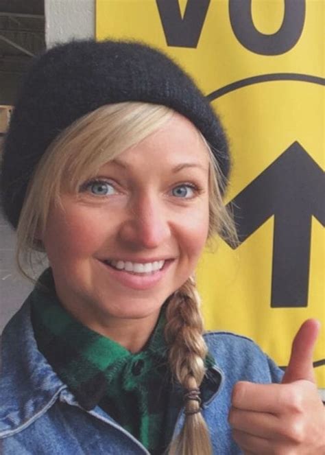 Ashleigh Ball Height Weight Age Boyfriend Family Facts Biography