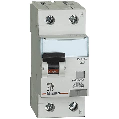 Interruptor Magnetotérmico Diferencial 1pn 16a Gn8813a16 Leroy Merlin
