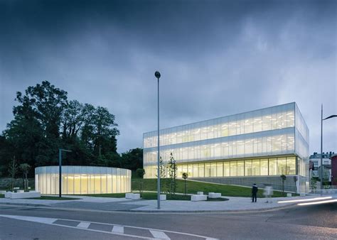 Rectangular Building Design