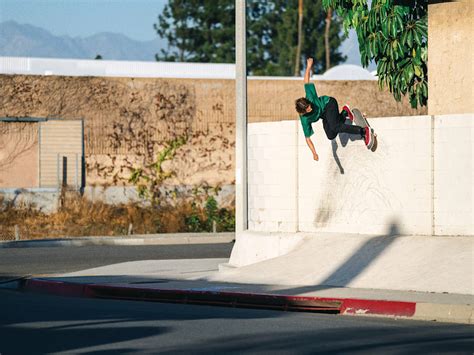 Vans Presenta La Primera Zapatilla De Skate Exclusiva De Curren Caples