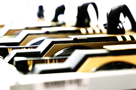 Distributing Machine Learning Jobs Across Multiple Gpus