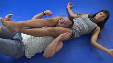 Mikaela Vs Steve 4k Hd Reality Girls Scissors Clips4sale