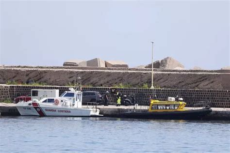 Mike Lynchs Superyacht Bayesian Dredged From Sea Nine Months After