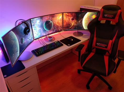 New 3x Curved Full Hd Setup Gaming Desk Setup Gaming Room Setup Video Game Rooms