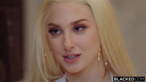 Skylar Vox Gabbie Carter Jax Take The Shot Friends Stay Always Together Skylar Vox Gabbie