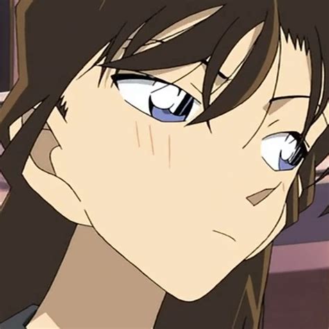 Pin Di Ize Su Detective Conan