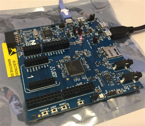 trustzone with armv8 m and the nxp lpc55s69 evk mcu on eclipse