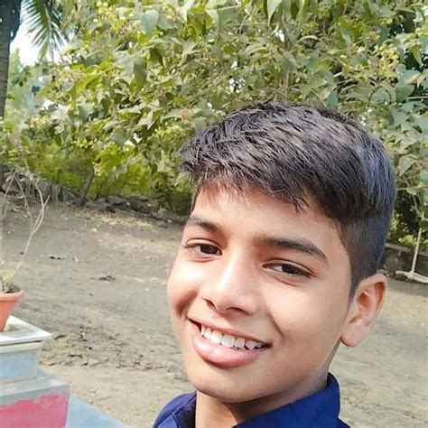 Om Humbe (@rohan_humbe_1111) • Threads, Say more