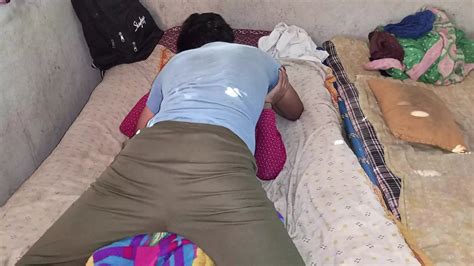 푸자는 오늘 큰 기쁨으로 Saree를 입고 그녀의 형부에게 엉덩이를 따먹어 xHamster