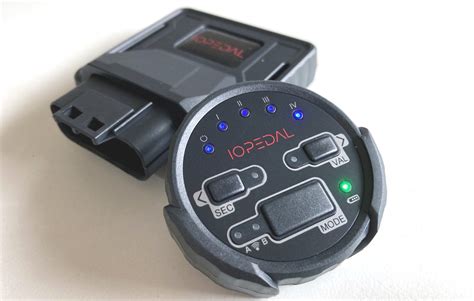 Io Pedal Wireless Thurottle Tuning アイオーペダル アクセルペダル コントロールモジュール アフターパーツ