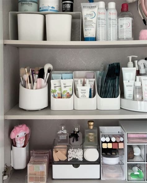 살림공간 리얼 화장대정리 💄💋🧴🎀🪞👒 정리함 구매처 살림공간 ️댓글에 ‘화장대라고 남겨주시면 디엠으로 전체정보 받으실 수 있어요 Instagram