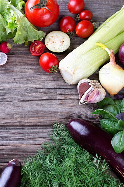 新鲜蔬菜的种类接近了