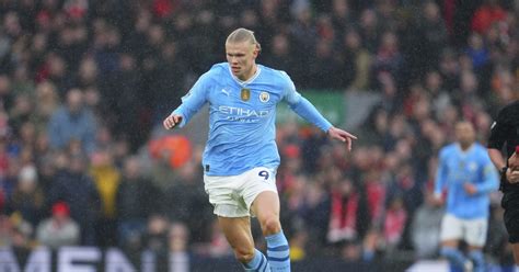 뭐 레알 음바페 그럼 우린 홀란드 잡아 와 → 바르사 실탄 장전 끝냈다 메호대전 이후 최대 빅뱅 기대↑