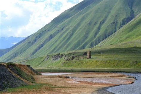 თრუსოს ტრავერტინების ბუნების ძეგლი თიანეთის რაიონი • About Ge