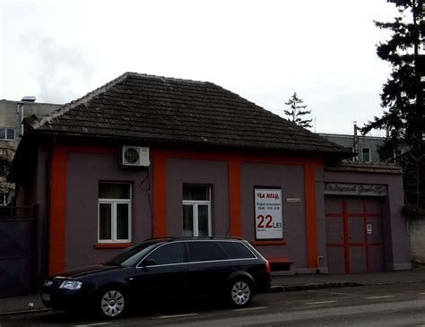 La Nelu Braşov
