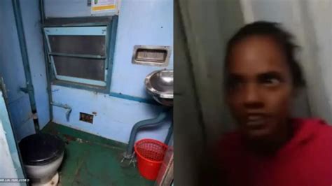 Video टरन क टयलट म कड सकस करत कपल क वडय आय समन कपल हव शकड CGTOP