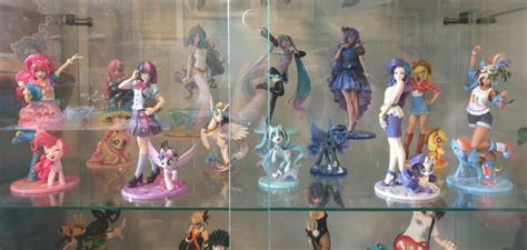 With Miku And Both Princesses My Mlp Shelf Has Finally Reached Perfecrion R Animefigures