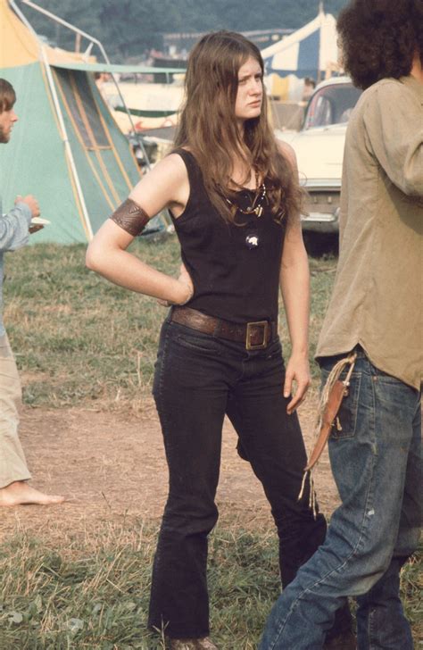 Girls From Woodstock 1969 Show The Origin Of Todays Fashion Bored Panda