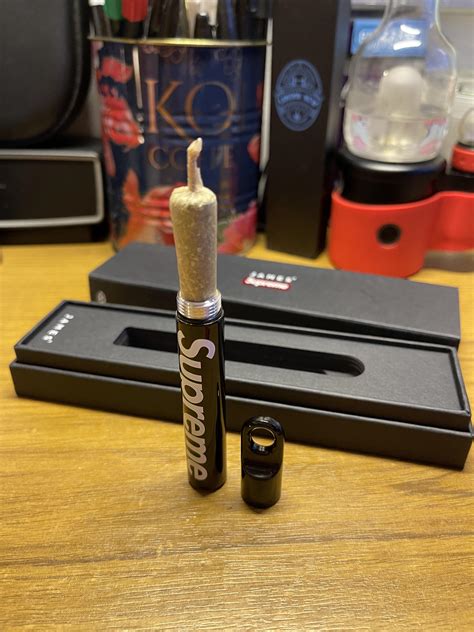 fail lmao way too small to fit a j in r supreme