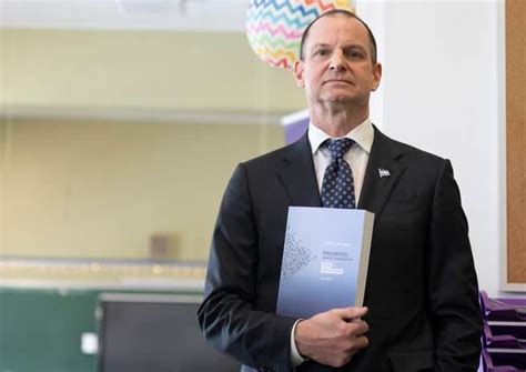 Québec Entend Emboîter Le Pas à Ottawa Et Augmentera Son Taux D