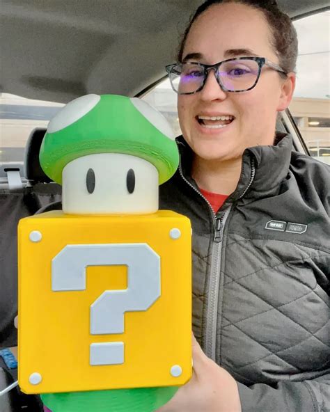 Mario Block Light With Mushroom By Printedmagic3dmakerworld Download Mario Block Light With Mushroom By Printedmagic3dmakerworld Download