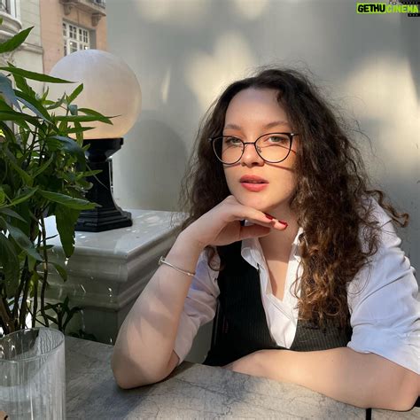 Merve Ateş Wiki Biography Age Gallery Spouse And More