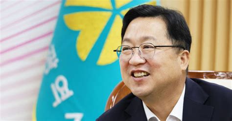 이장우 대전시장 대전 충남 통합 위해 정치적 기득권 버리겠다 신년인터뷰