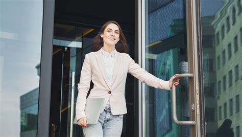 5 Ways A Virtual Assistant Can Help You Find Purpose Vava Virtual