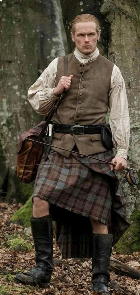 Pin By Annie Goodsell On Men In Kilts James Fraser Outlander Jamie