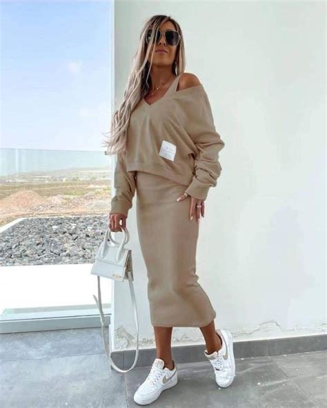 Костюм — ціна 475 грн у каталозі Костюми з сукнею Купити жіночі речі за доступною ціною на Шафі