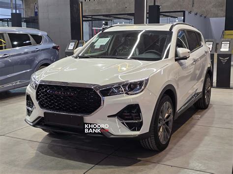 رونمایی از فیدلیتی الیت توسط بهمن موتور در ششمین نمایشگاه خودرو تهران