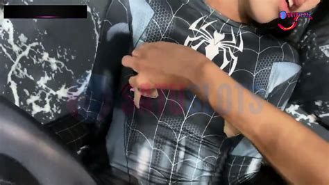 Bokep Indo Spidergirl Toket Besar Nggak Bisa Menahan Sisi Sangenya