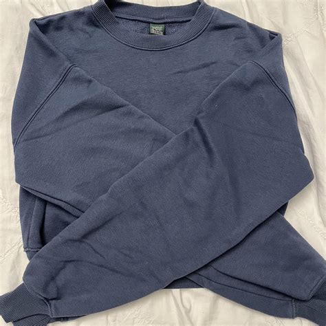 Wild Fable Cropped Crewneck Perfect Shade Of Navy Depop