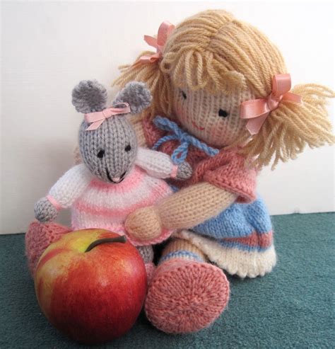 Flutterby Patch Bunnys Lunch Free Pattern