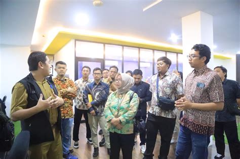 Sukses Kelola Layanan Informasi, Diskominfo Kabupaten Bandung Lakukan Studi Tiru ke PPID Kota ...